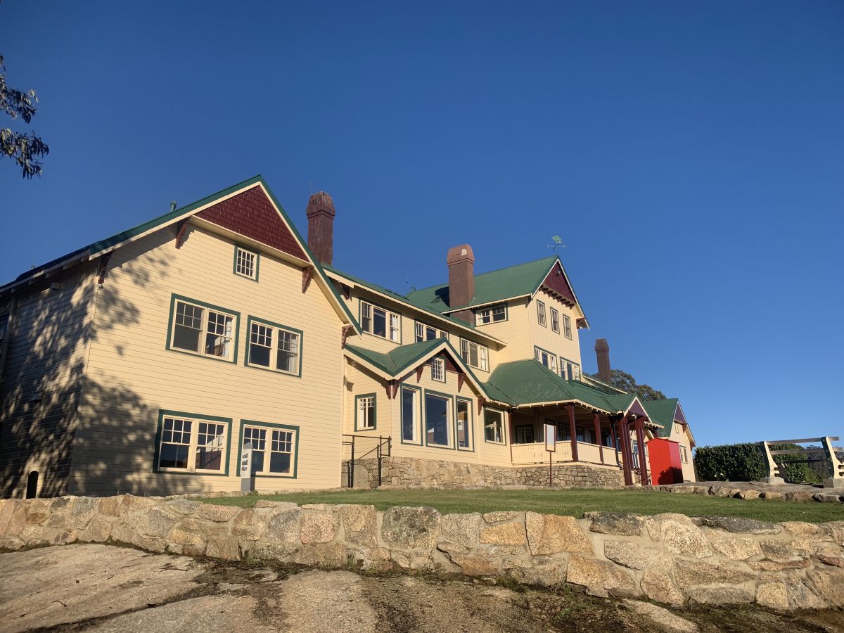 About Mount Buffalo – Adventureguidesaustralia.com
